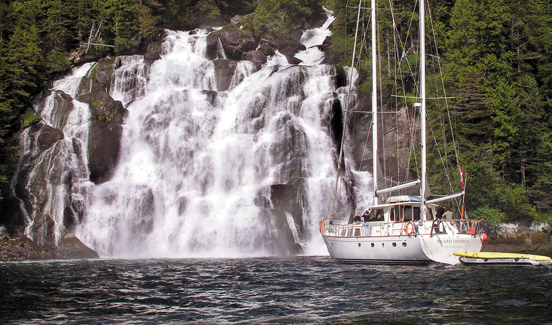 BC Boat Tours | Find Guided Boat Cruises of the British Columbia Coast