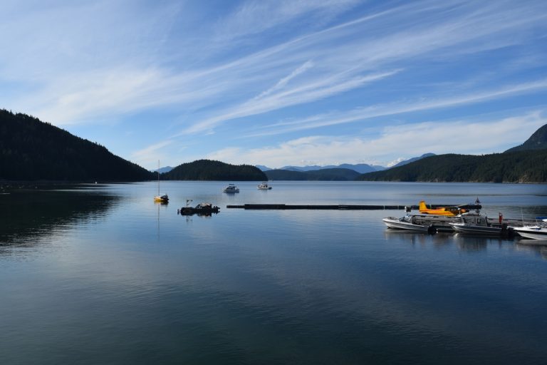 Sunshine Coast / Princess Louisa Inlet: Sailing and cruising